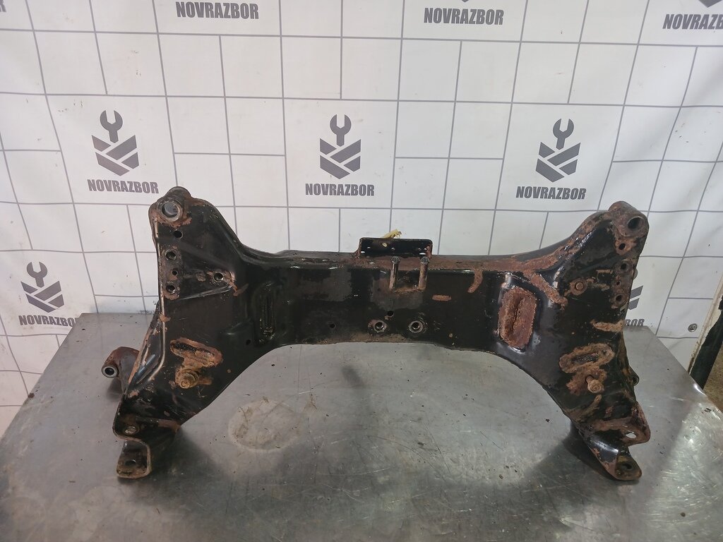 Балка подмоторная Nissan Almera N16 2000-2006