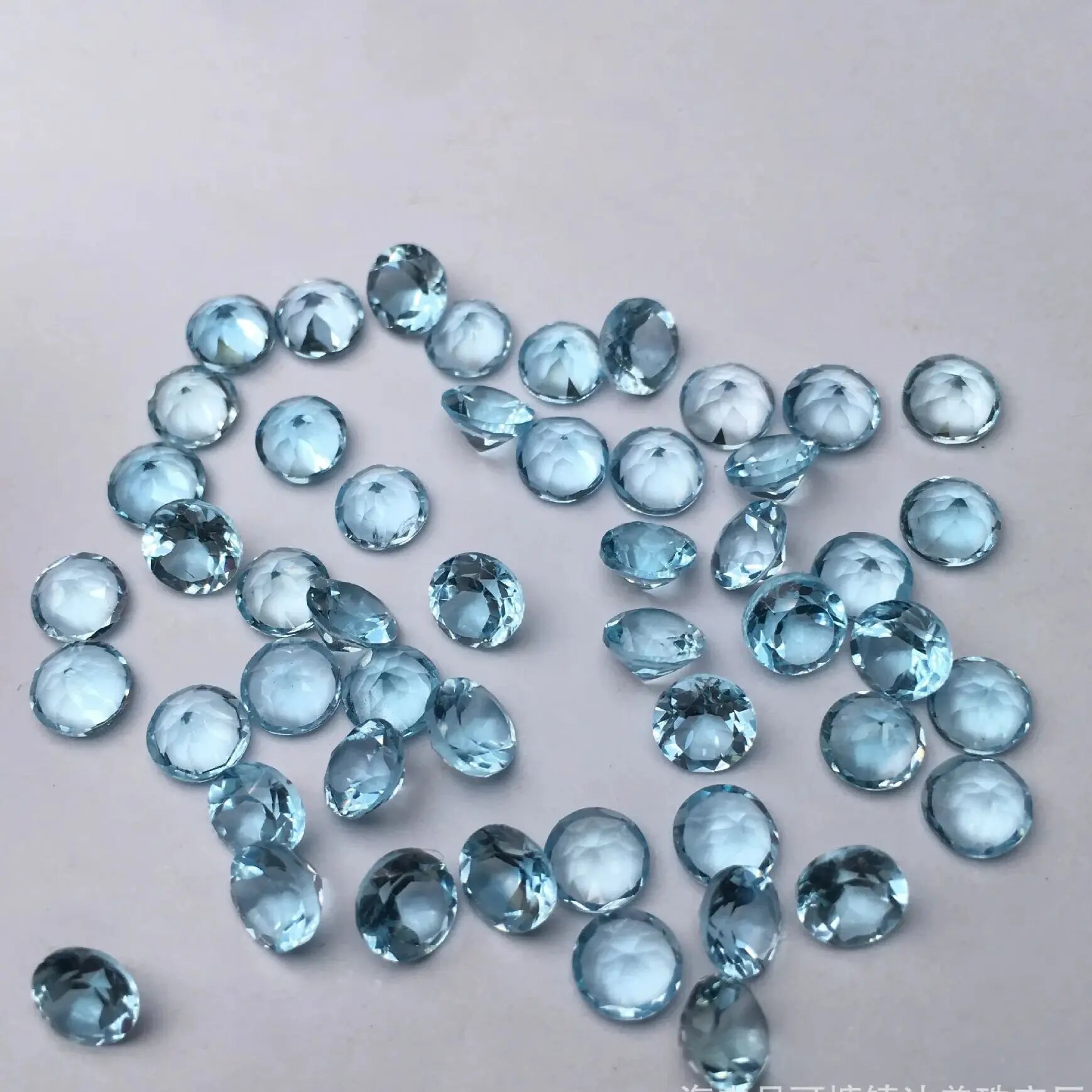 Оптовая продажа, 10 шт, натуральный синий топаз, 3 мм, 4 мм, 5 мм, 6 мм, круглая бусина, блестящая огранка, полудрагоценный драгоценный камень, кабошон, кольцо, лицо