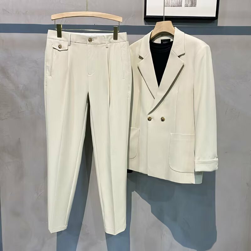 Комплект одежды