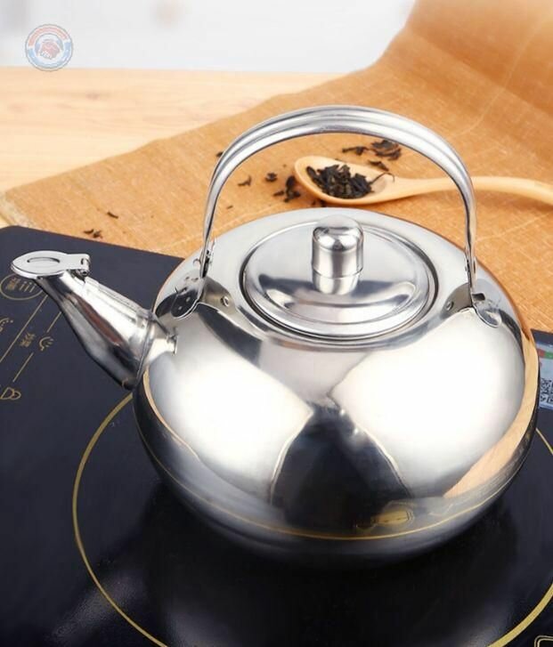 Походный чайник из нержавеющей стали с ситечком для заваривания, универсальный туристический чайник для костра, газовой горелки и плиты, компактная посуда для рыбалки, охоты, дачи и пикника