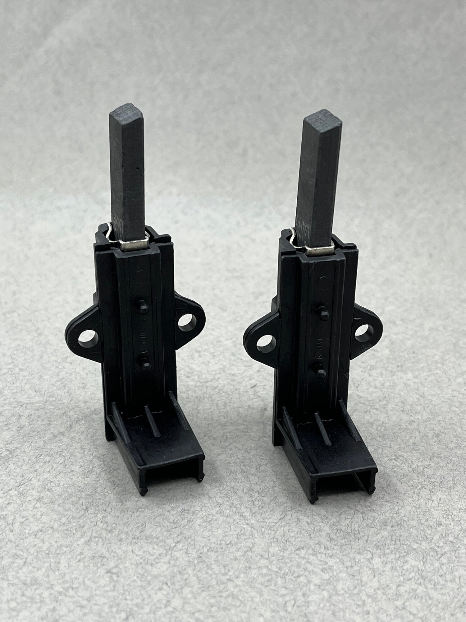 Щетки двигателя стиральной машины Beko