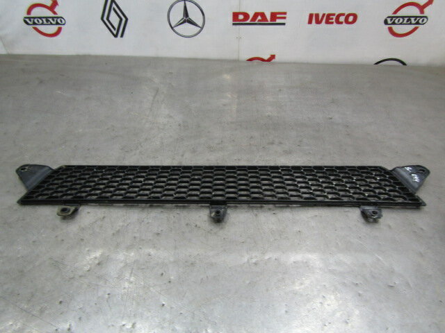 Сетка решетки радиатора нижняя Scania 6-series