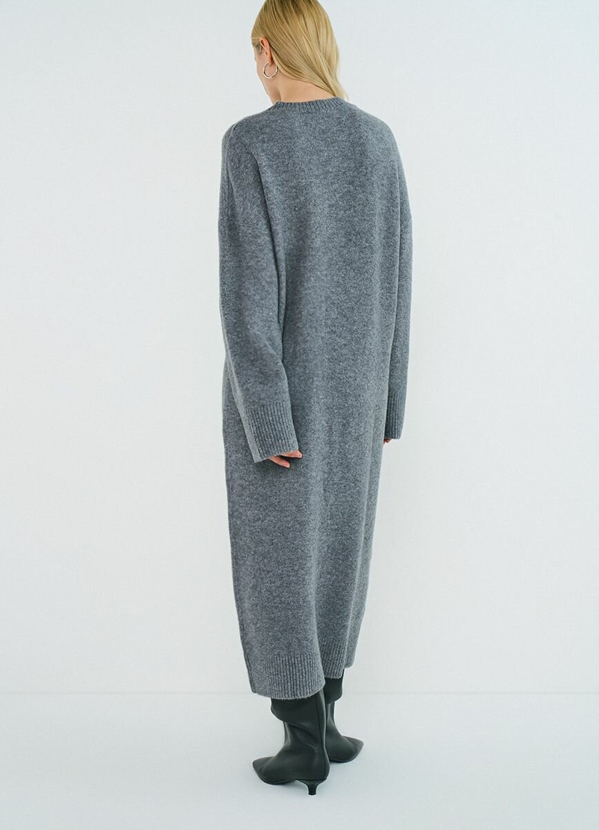 Платье Осень-зима 2025