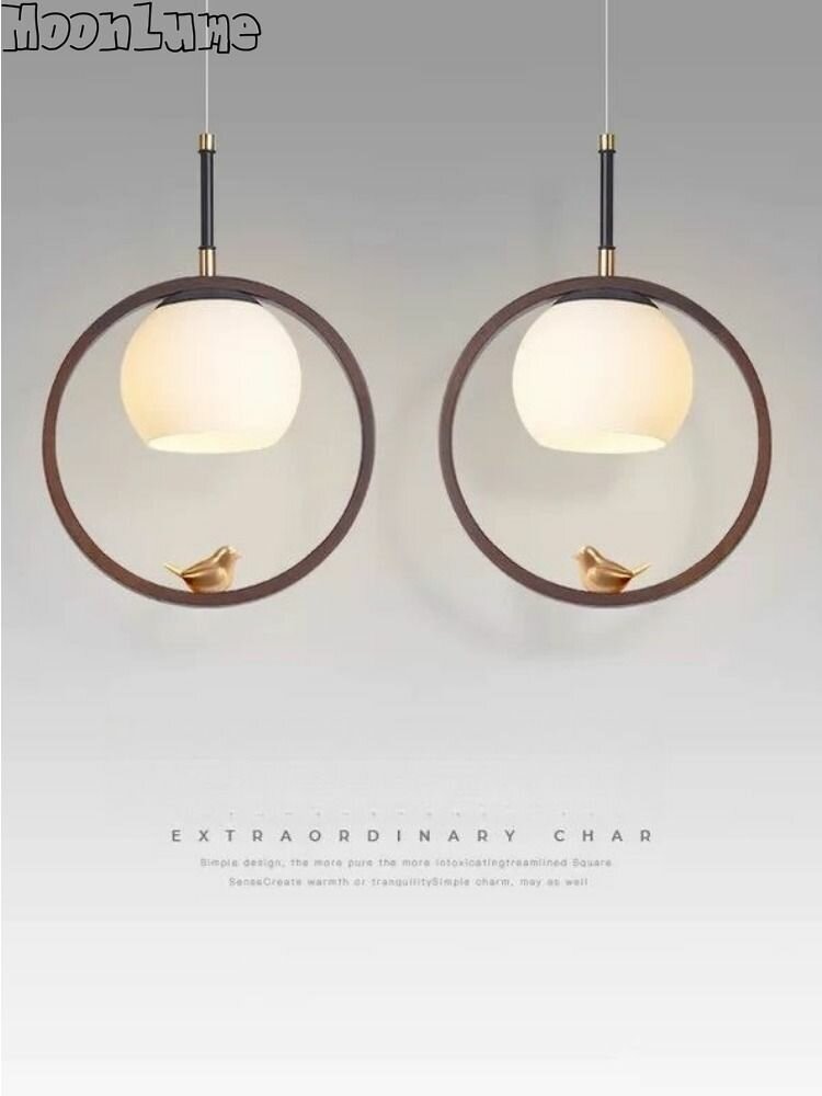 Винтажная люстра из массива дерева с декором в виде птиц