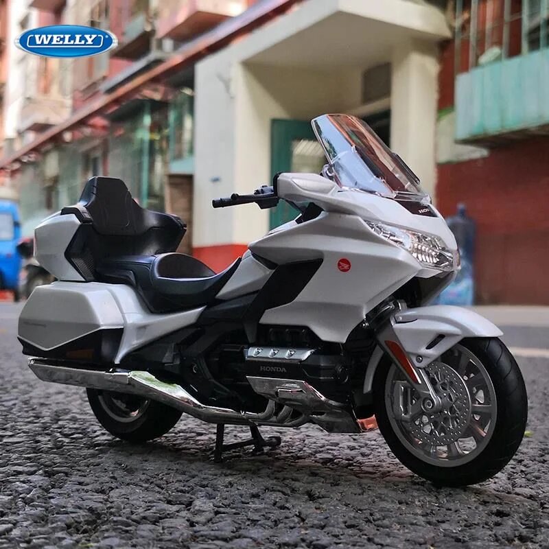 Модель мотоцикла Welly Honda Gold Wing 2020, черный, 1:12