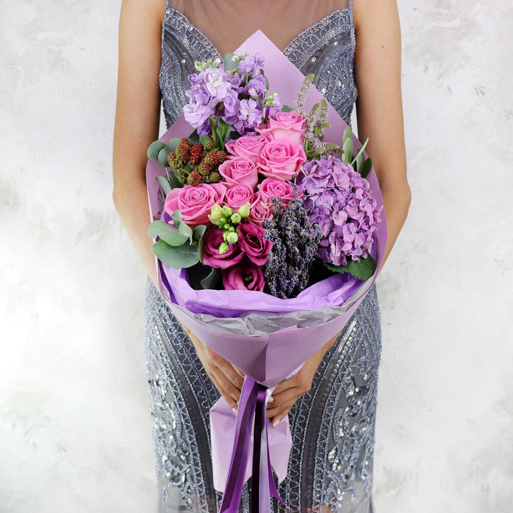 Букет Букет Маркет "Ассорти", 50см, на стебле, роза, лаванда, гортензия, маттиола, лизиантус