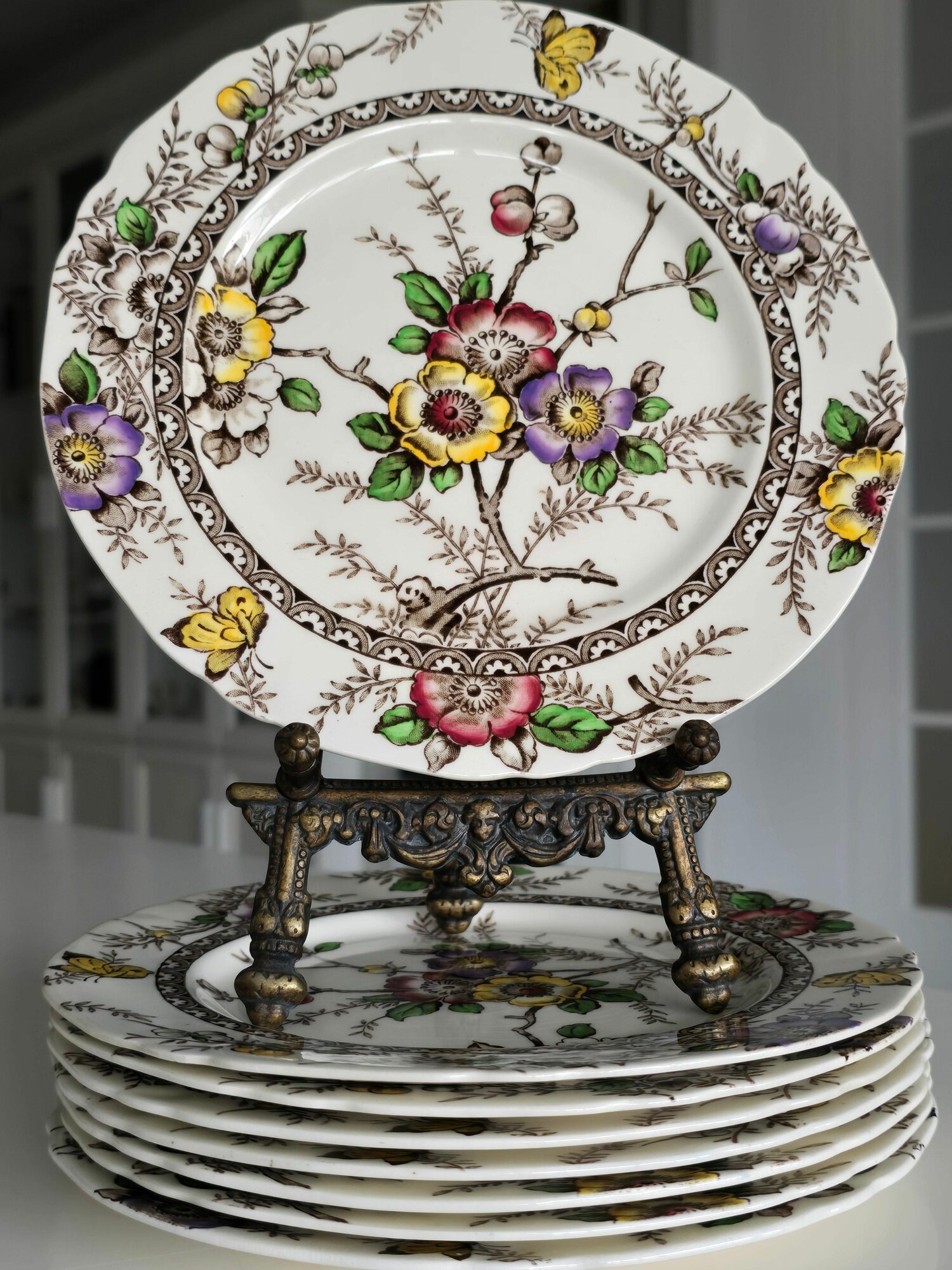 Старинная тарелка