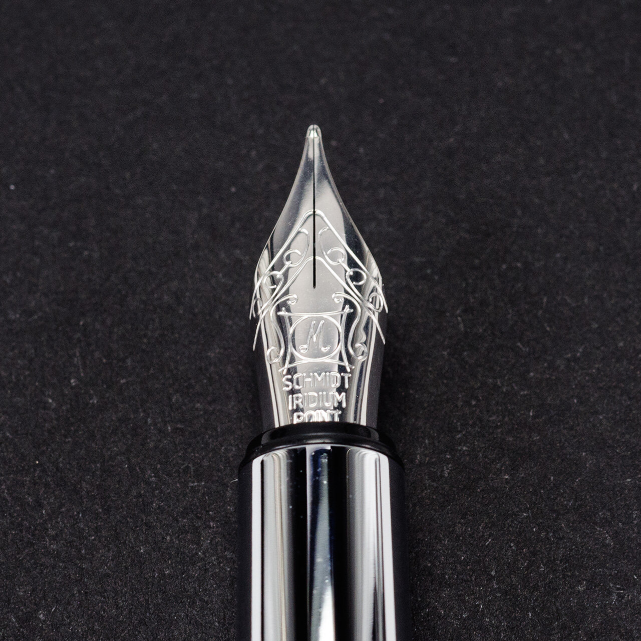 80321 Перьевая ручка со штампом черная в пенале Е8-коробка (NEW)