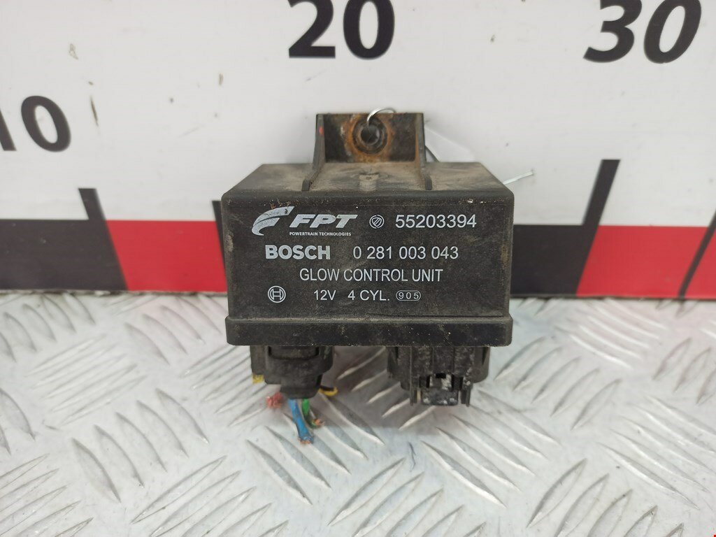 Реле свечей накала Saab 9-3 (2) 55203394 арт. 1645776