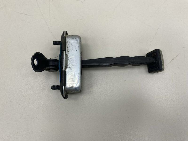 Ограничитель двери Kia Optima 4 JF 2015 кат.номер: 79480D4000