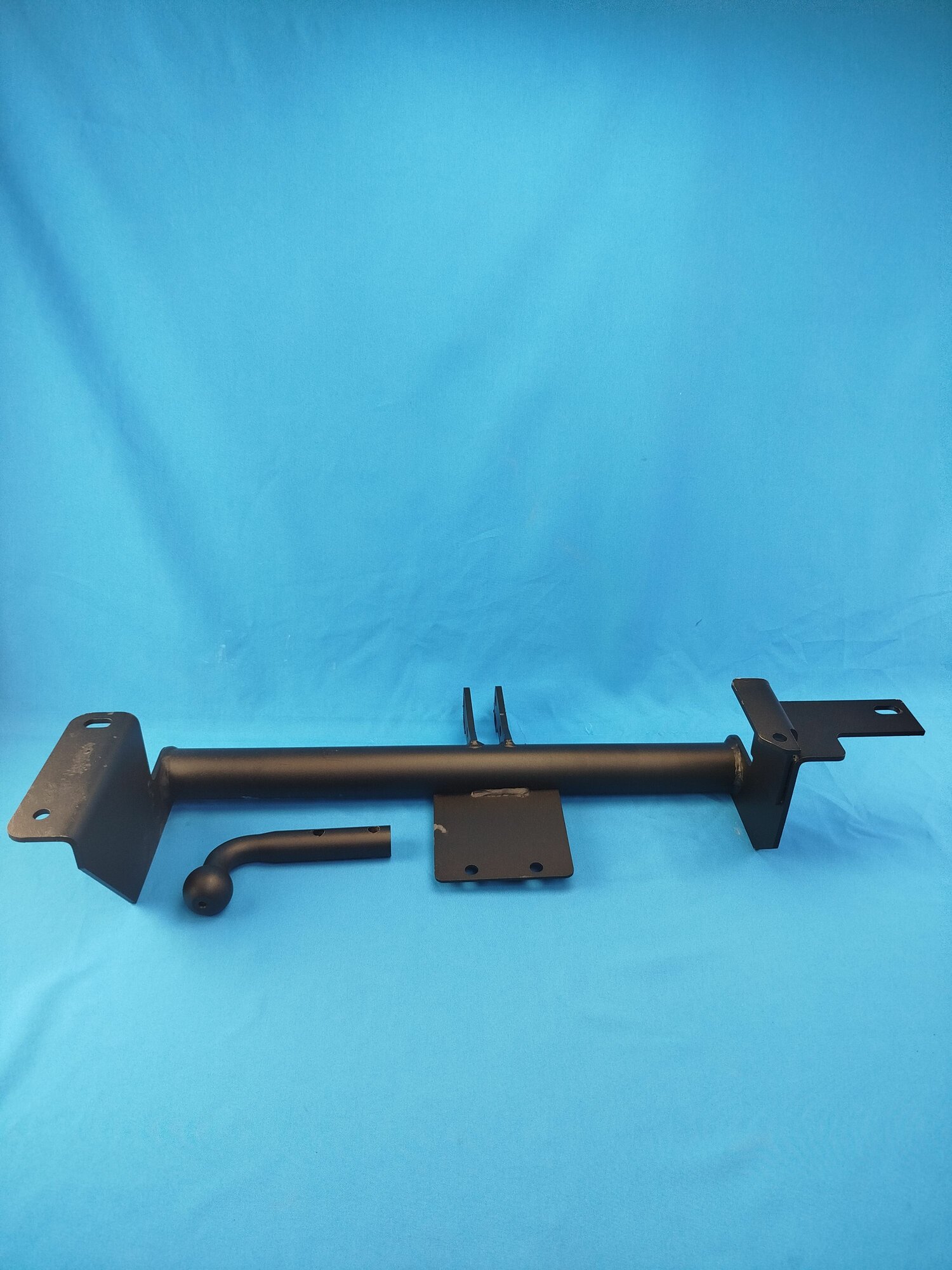 ТСУ (фаркоп) со съемным шаром "Avtos" для автомобилей ВАЗ 2110-12, Приора