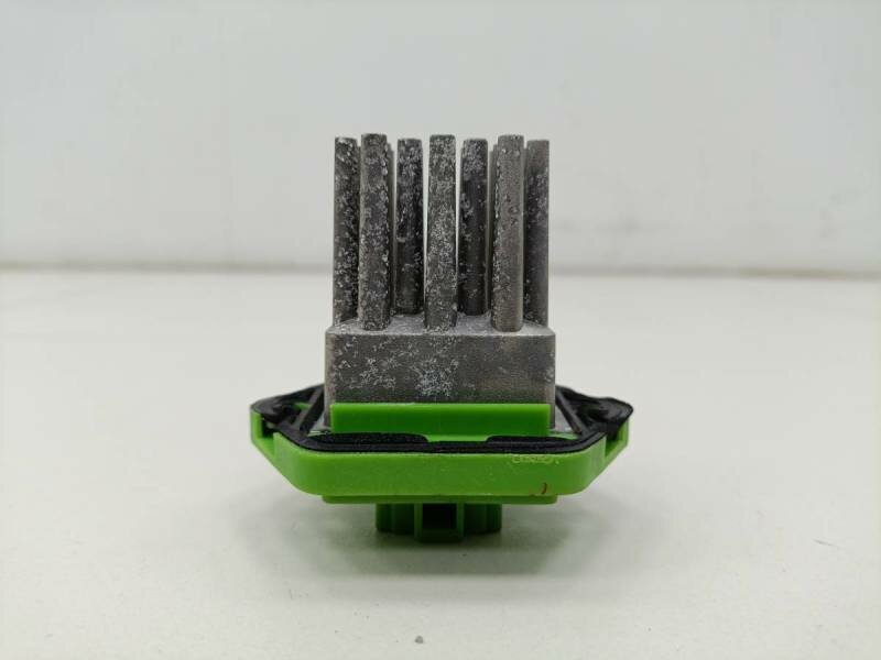 Резистор отопителя JAC J7 2020 кат.номер: 8126100U3400F151