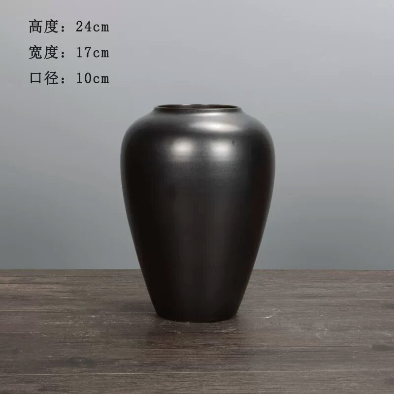 Средняя черная керамическая ваза с матовой отделкой для интерьера, ручная керамика