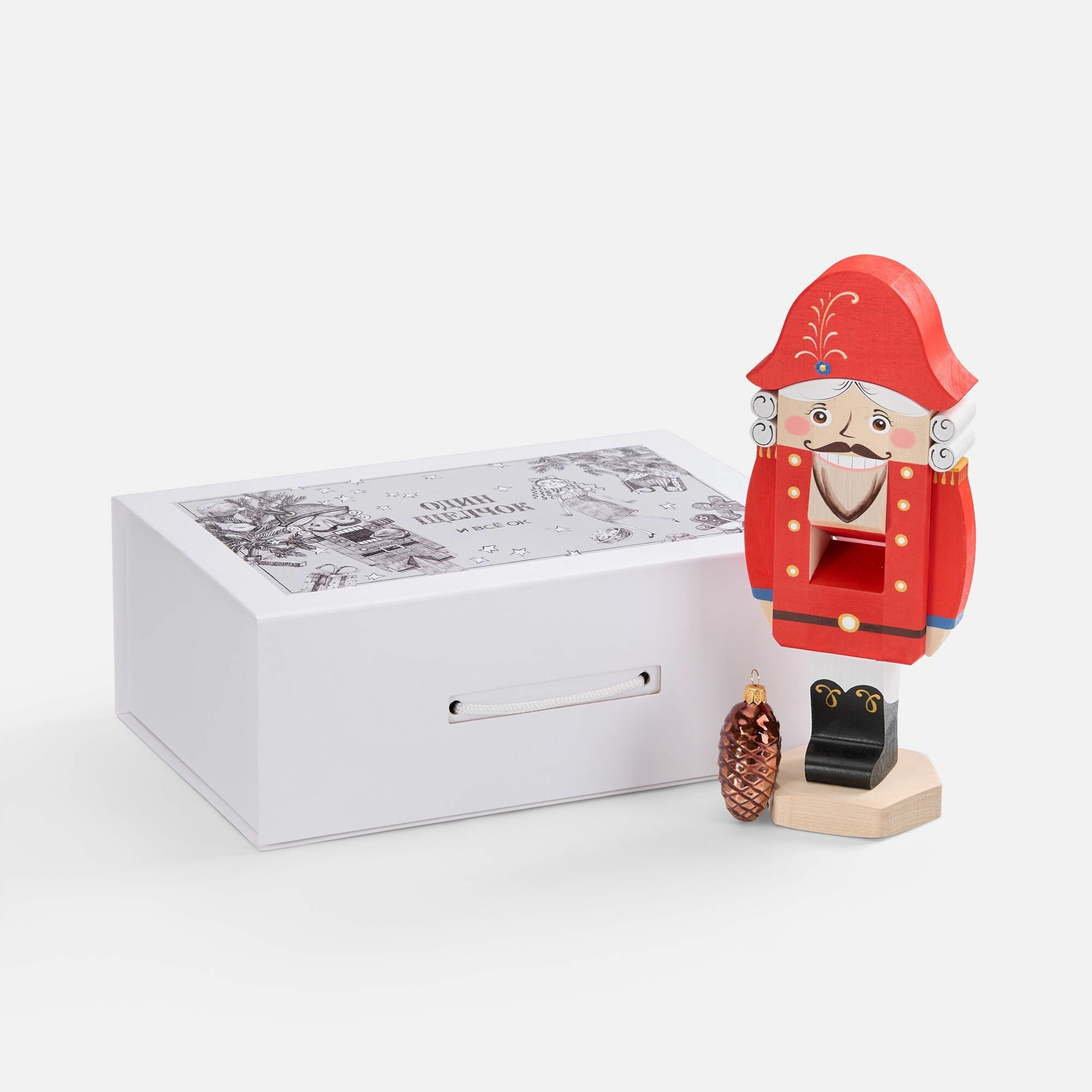 Набор новогодний Один щелчок и все ОК Molti, Щелкунчик орехокол с елочной игрушкой Шишка, подарочный набор