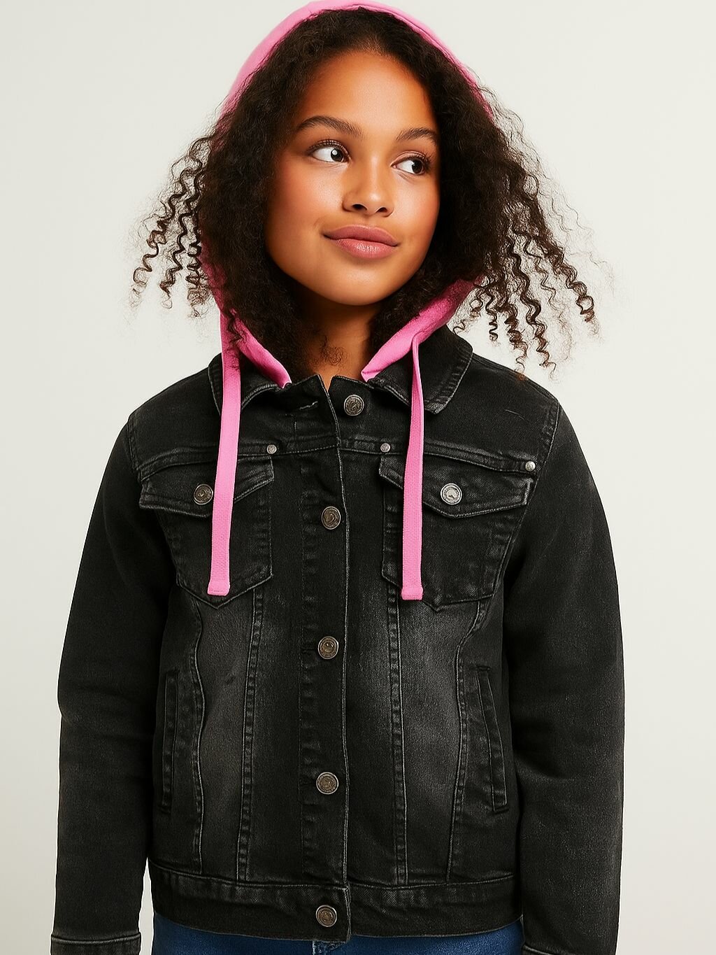 Куртка джинсовая