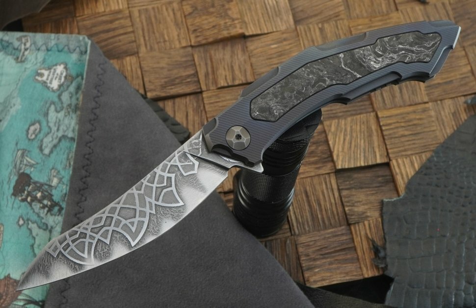 Складной нож Neyris Knives Даку, сталь Magnacut, рукоять титан/карбон