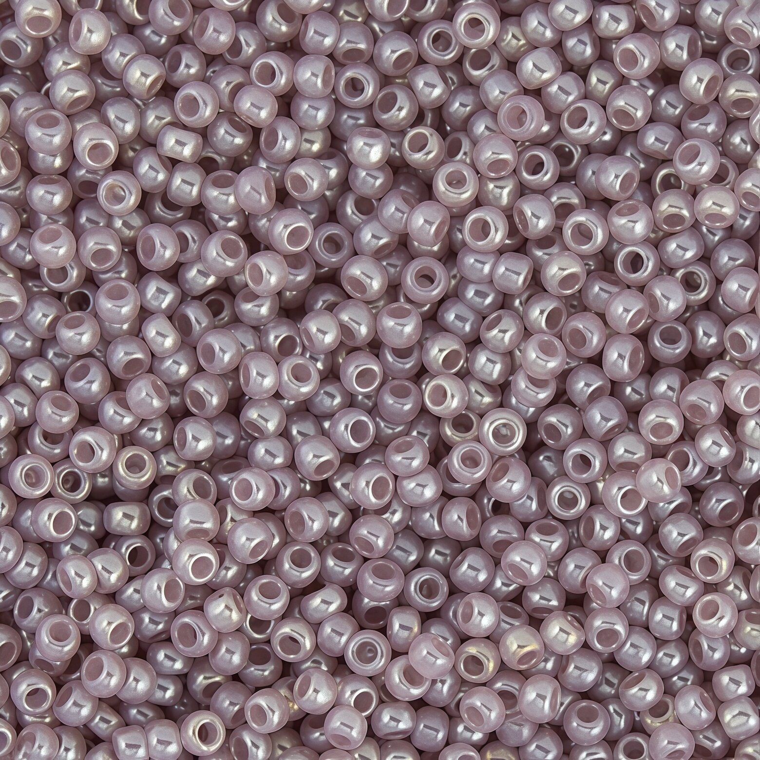 Бисер TOHO круглый, размер 11/0, цвет #151 (Цейлон, виноградный туман), 10 грамм