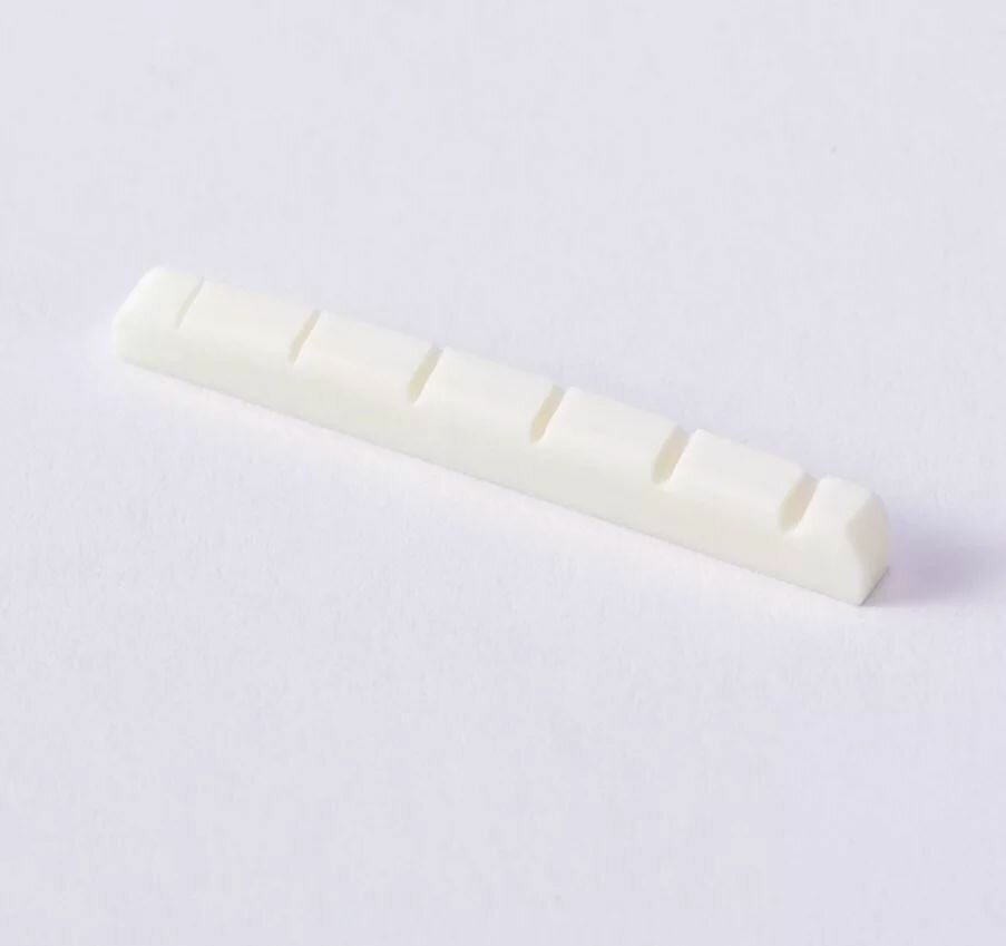 Верхний порожек Guyker для ST-подобных гитар 42мм