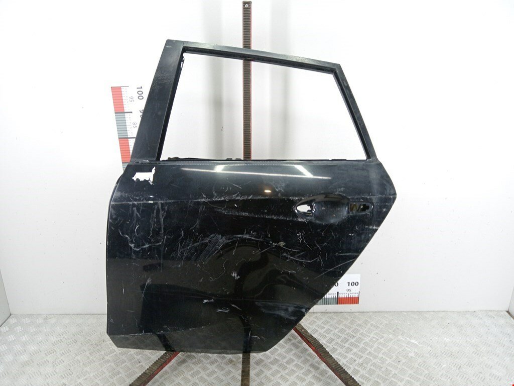 Дверь задняя левая Mazda 3 BL BBY67302XJ арт. 2231247