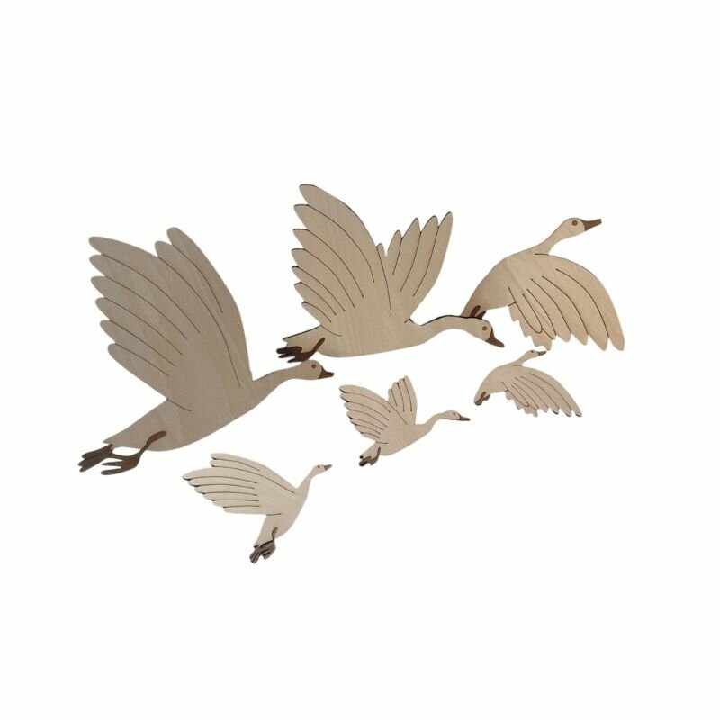 Стильные деревянные таблички с лебедями для детской комнаты (6 шт)