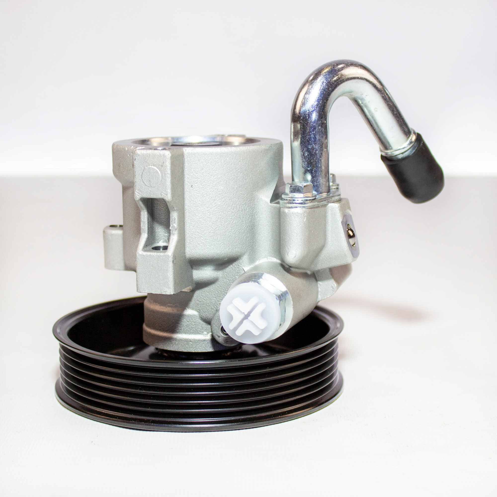 Насос гидроусилителя руля Nadoka для Chevrolet AVEO/KALOS 1.4L 05-08