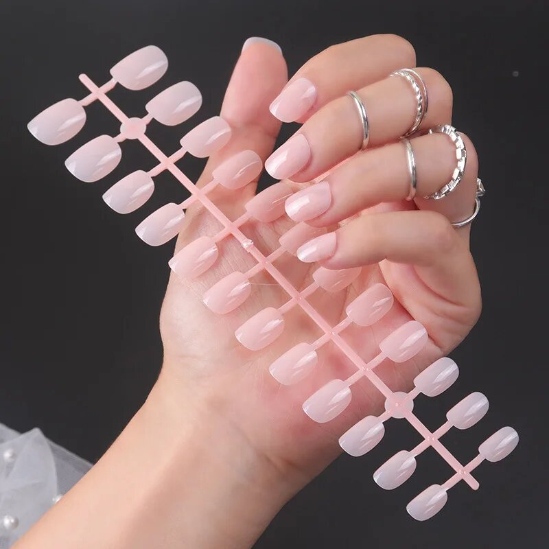 24 шт. Акриловые накладные ногти DFYL DFYL-08-No Glue