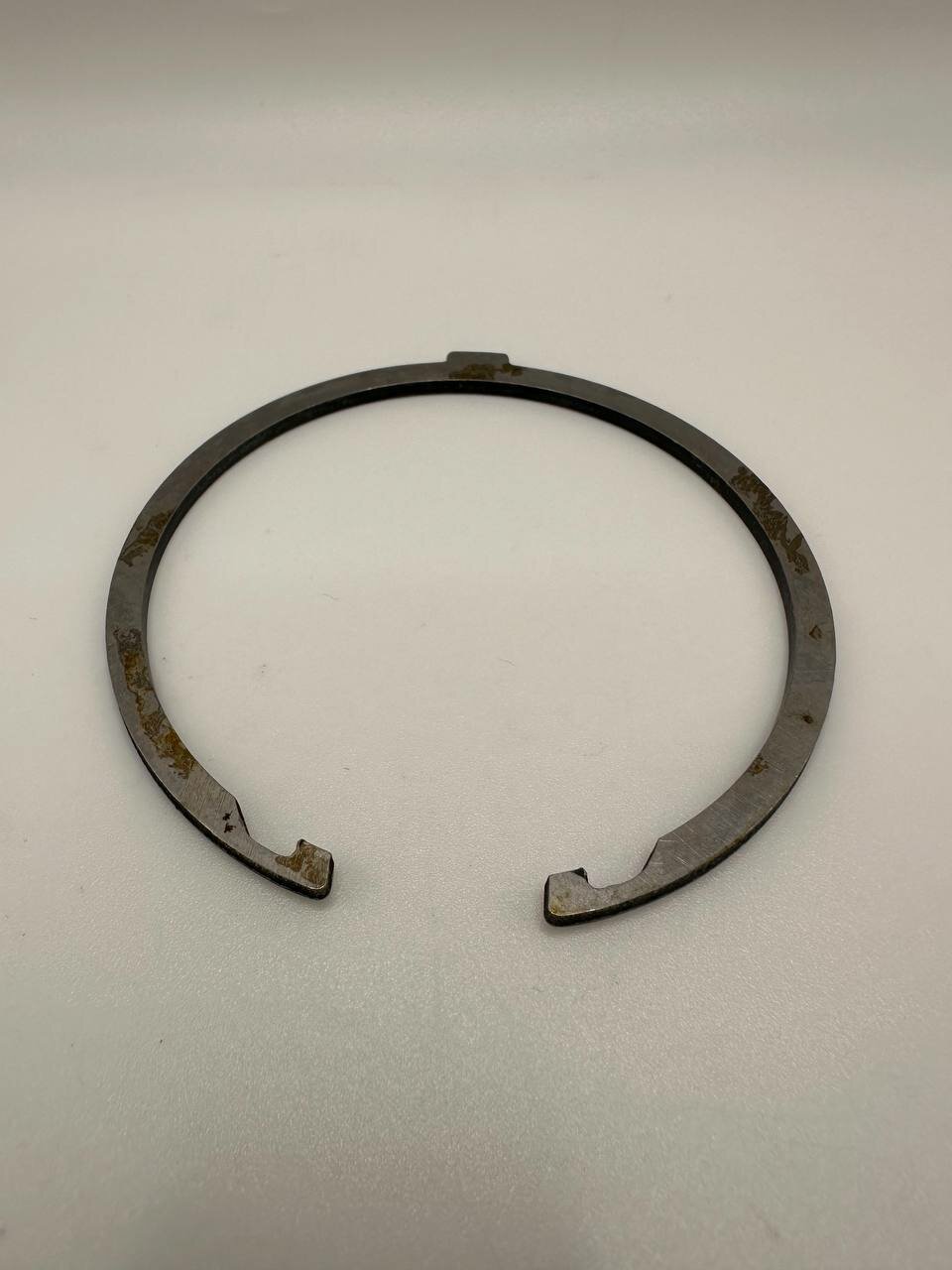 Renault Кольцо стопорное дифференциала, арт. 8200295074, 1 шт.