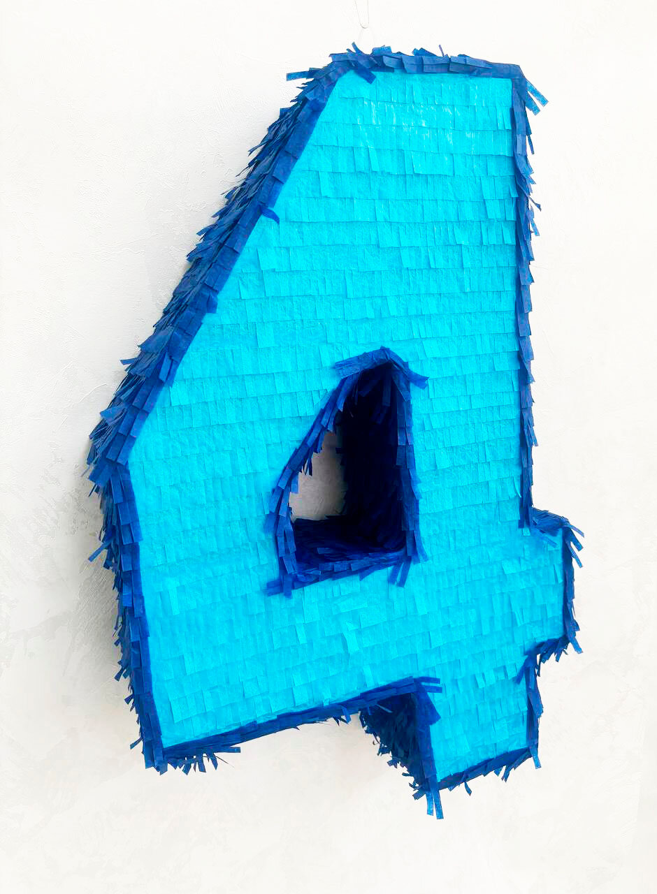 Пиньята Цифра 4 Голубой, синий без наполнения для празднования Дня Рождения