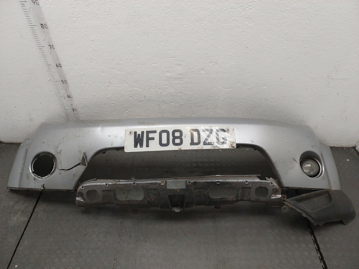 Бампер передний Mitsubishi Outlander XL Б/У