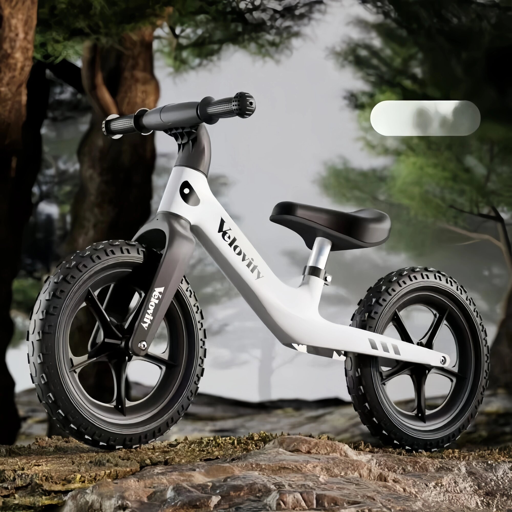 Беговел детский Speedy от Happy Baby, от 2 лет, на рост 95-120 см, надувные колеса, двухколесный, песочный 12дюймов