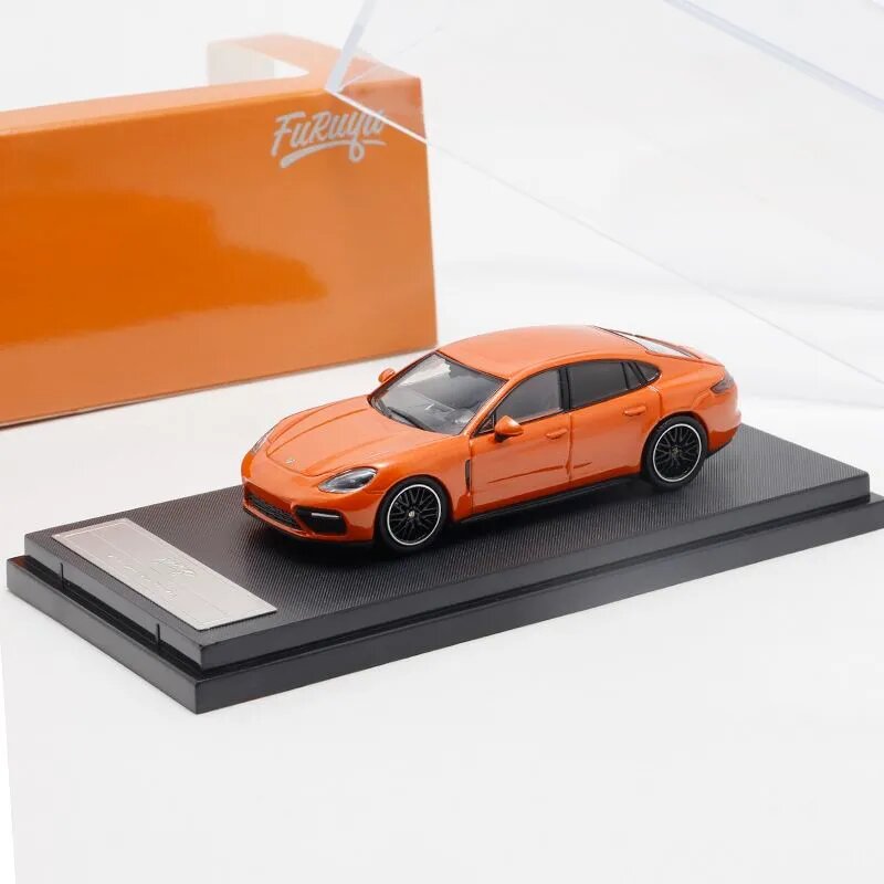 Миниатюрная модель автомобиля из литого металла Порше Панамера 971 Турбо модель автомобиля Игрушки 1:64 Porsche Panamera 971 Turbo