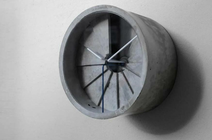 Круглые настенные часы / d-20 см / Кварцевый часовой механизм Youngtown