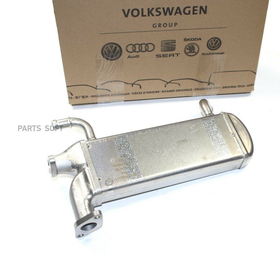 Радиатор рециркуляции ОГ Crafter 12-16, Amarok 13-22 2.0TDI/03L131511Q/03L131511L/03L131511J/03L131511A от официального дистрибьютора, VAG, артикул 03L131511Q