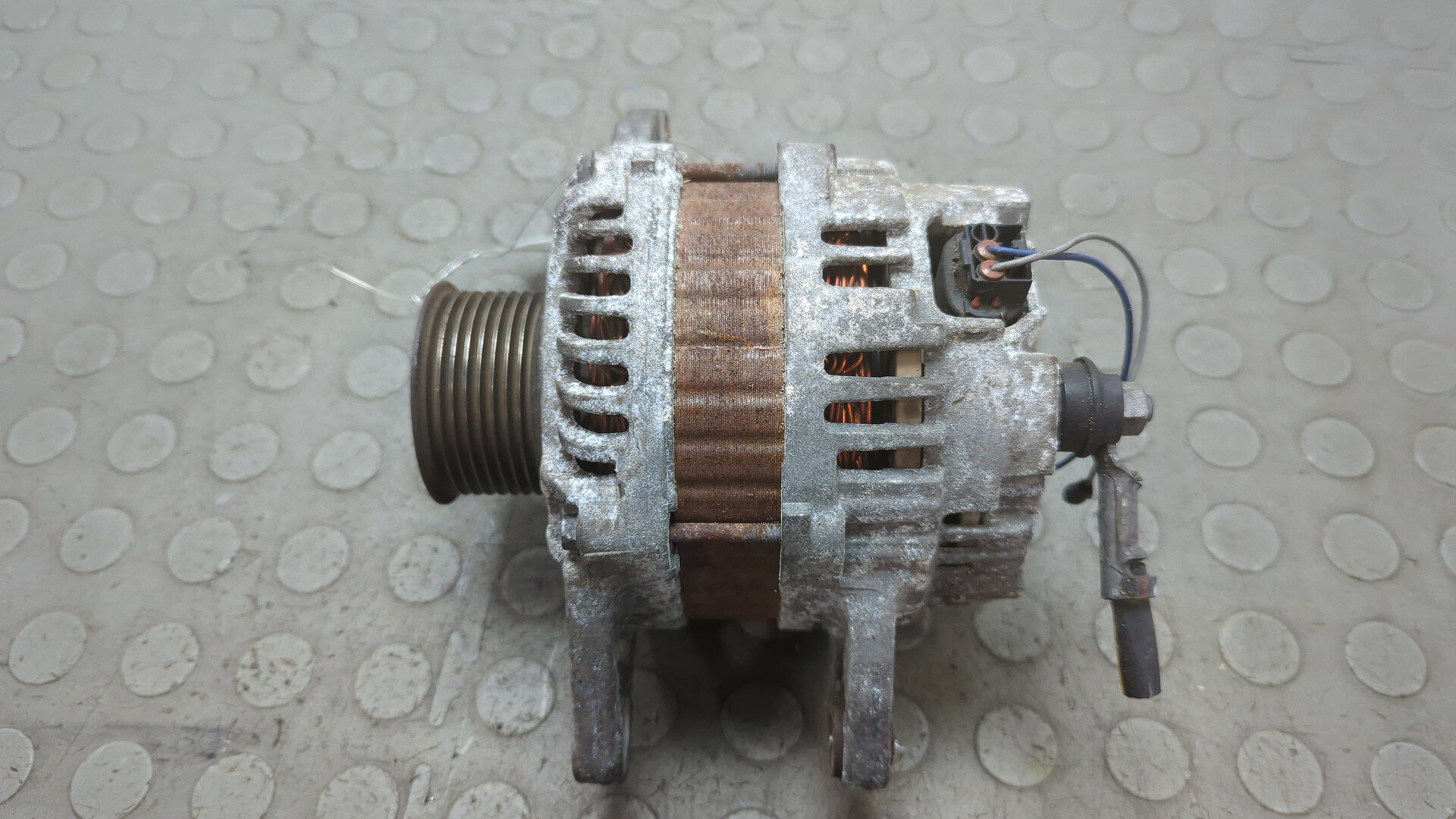 Генератор Mazda CX-7 Б/У