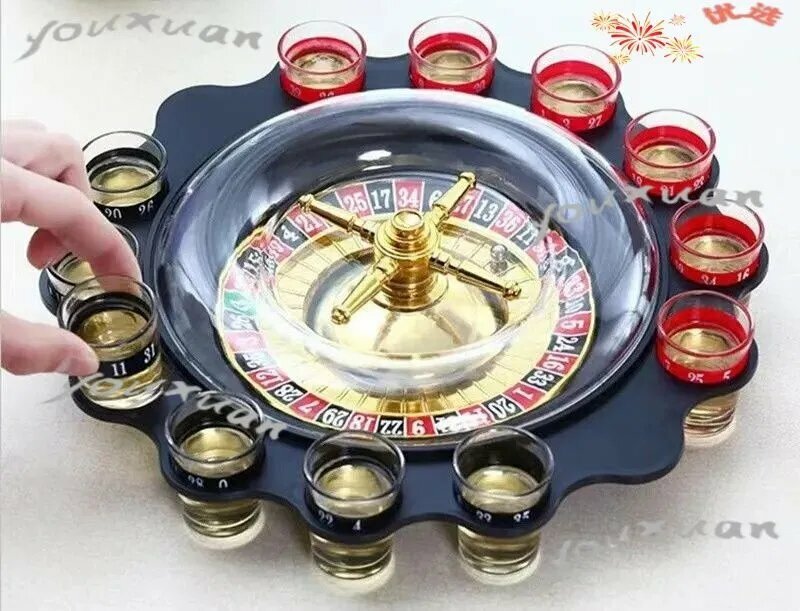 Настольная алкогольная игра шахматы / Подарочные шахматы с рюмками / Настольные игры для вечеринок с друзьями