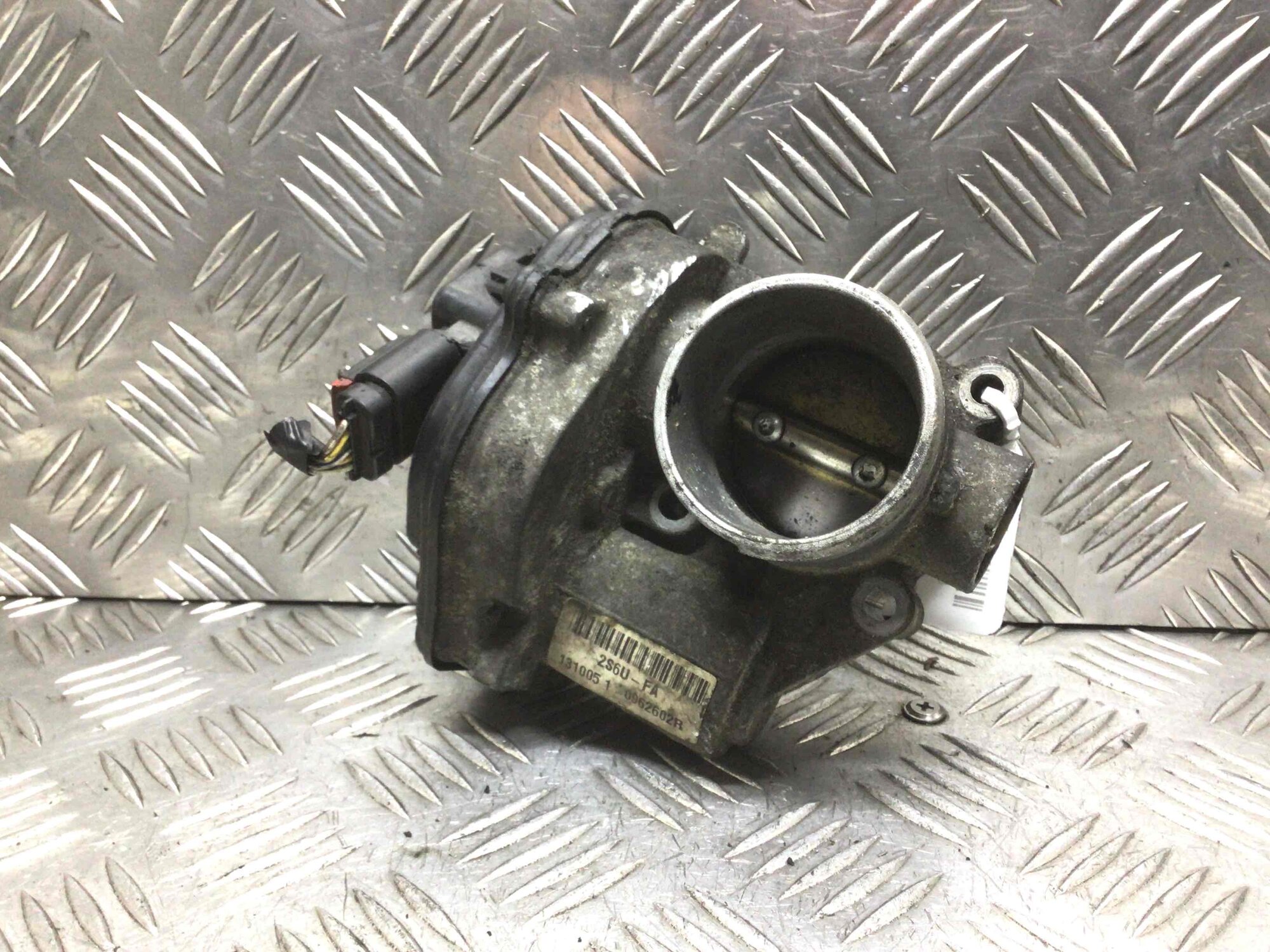 Б/У Заслонка дроссельная Ford Focus 2 поколение (2005-2008) 2007 г.