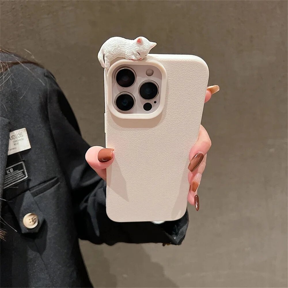 Чехол для iPhone 15 с 3D кошкой, цвет 2 SP64