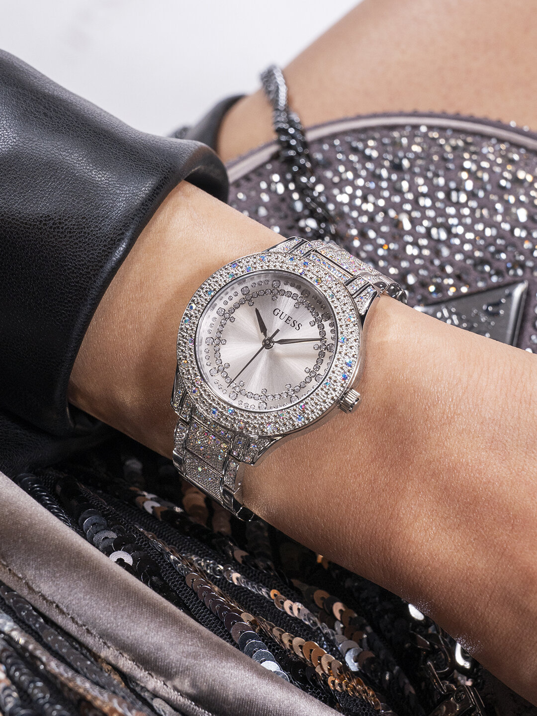 Наручные часы