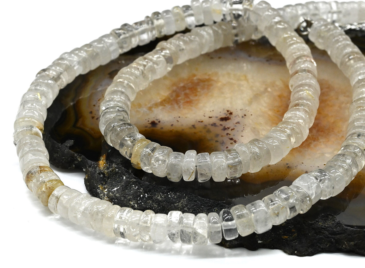 Бусы, горный хрусталь