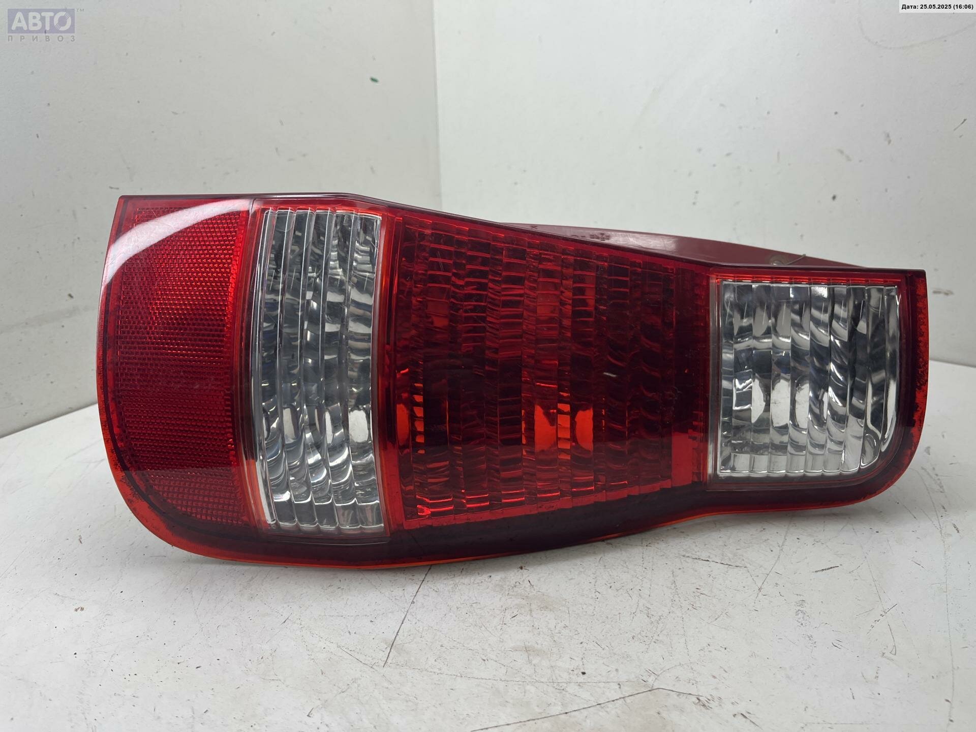 Фонарь задний правый Hyundai Matrix