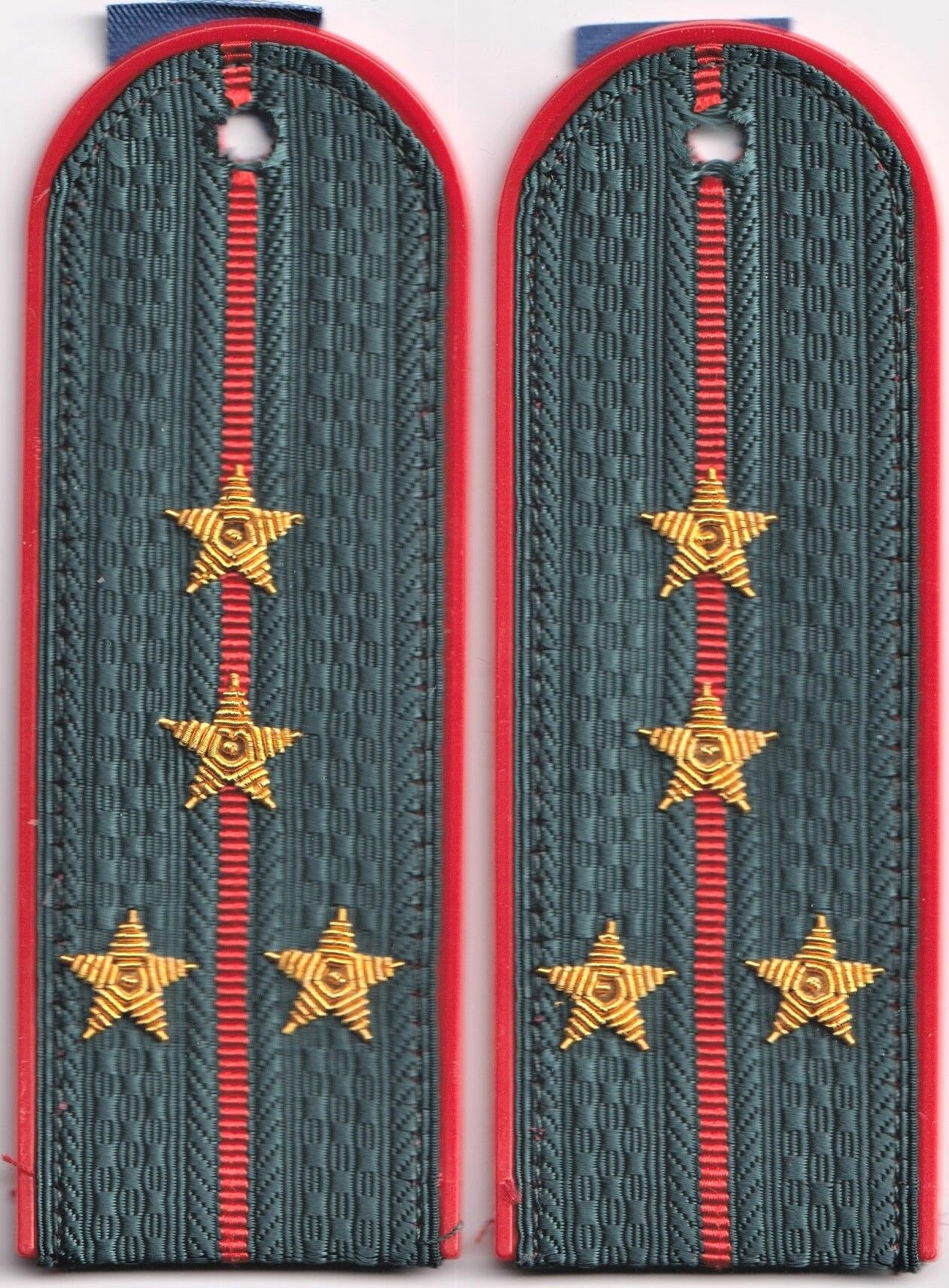 Погоны милиции ( на пластике), капитан