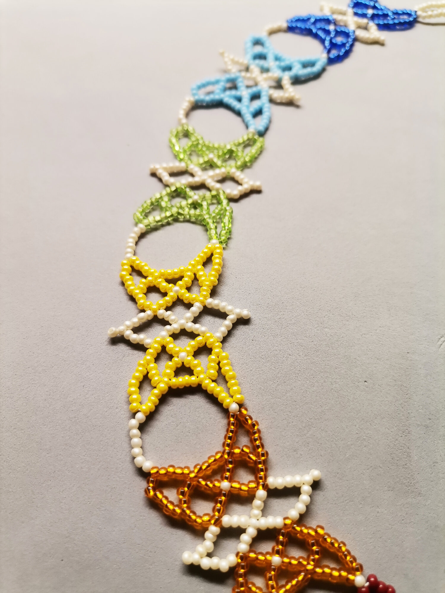 Колье, бисер