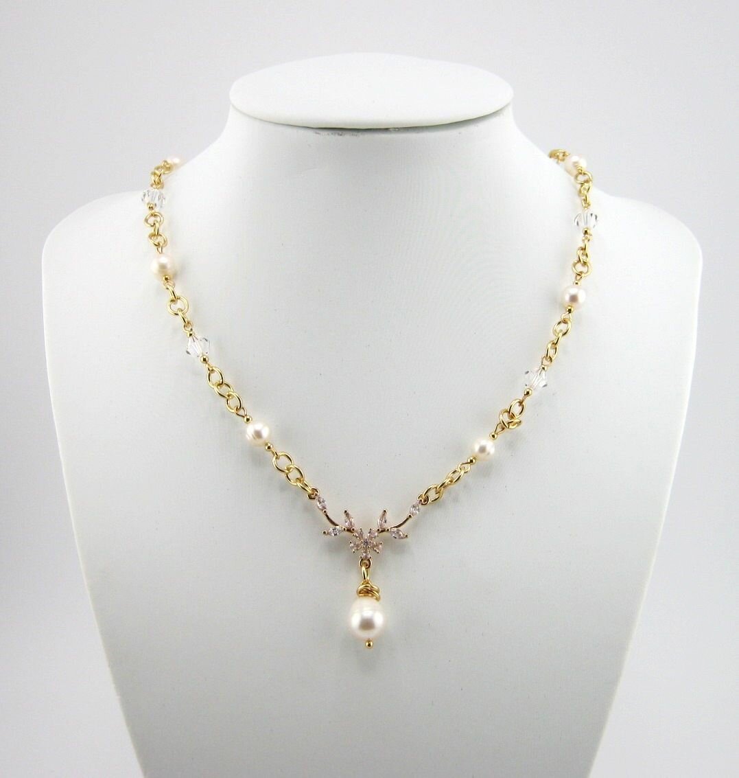 Колье, перламутр