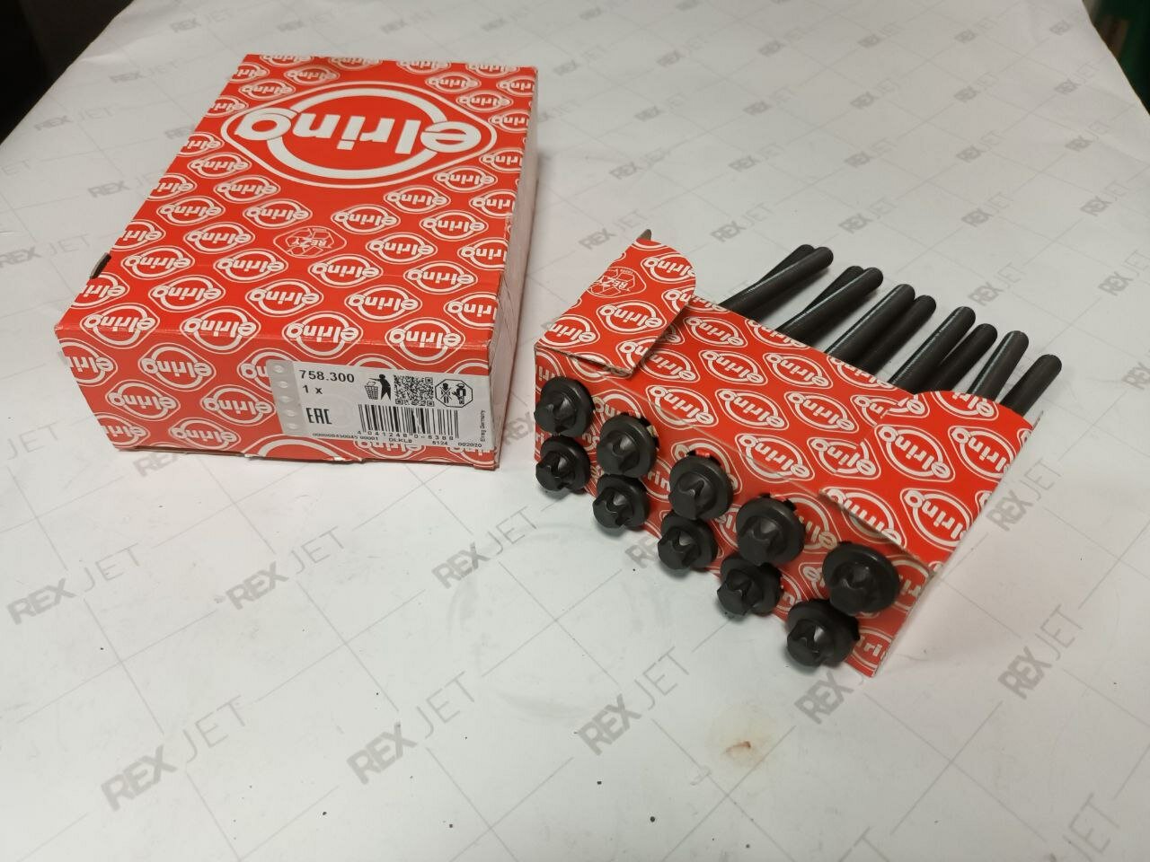 Болты головки блока комплект на двигатель TU3JP