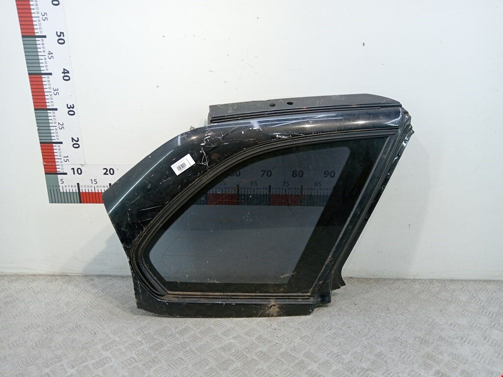 Стекло кузовное заднее правое BMW X5 (E53) 51368402620 арт. 2248783
