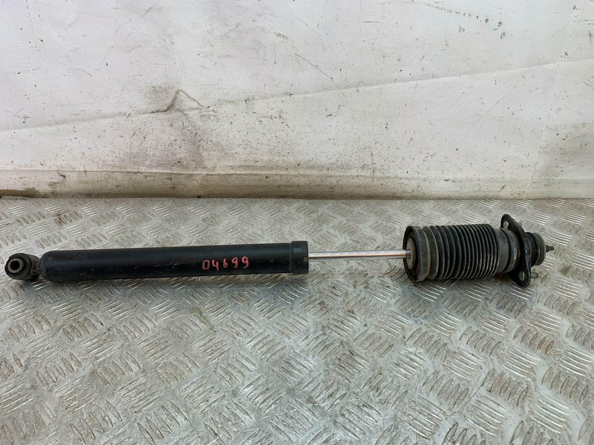 Амортизатор задний BMW 3 E46 2002 11930058