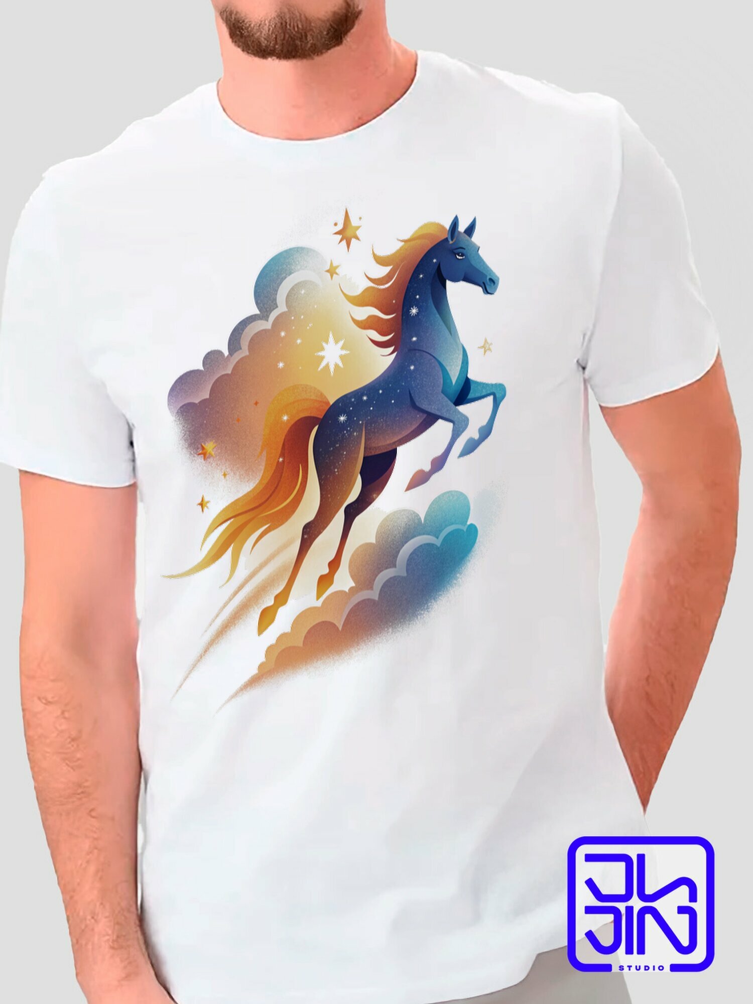Футболка классическая мужская с авторским принтом Синяя абстрактная лошадь в темно-синем космосе со звездами и сияющими облаками, белый хлопковый трикотаж с прикольным рисунком на груди