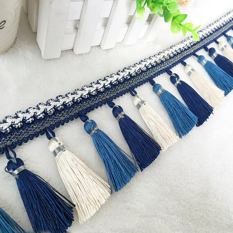 Бахрома декоративная для штор и рукоделия, тесьма с кисточками макраме для шитья и украшения интерьера, 1 метр