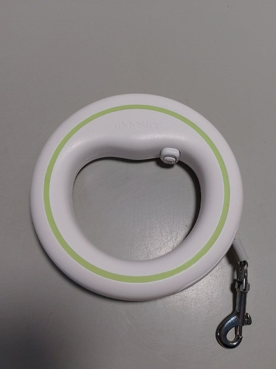 Поводок-рулетка Moestar Ufo Pet Leash 2 Air, нейлон/пластик, белый-зеленый