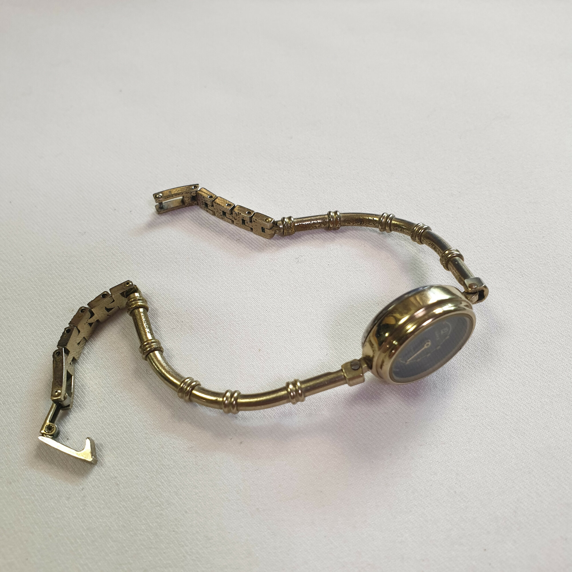 Часы женские наручные Чайка, механические, рабочие. Россия.